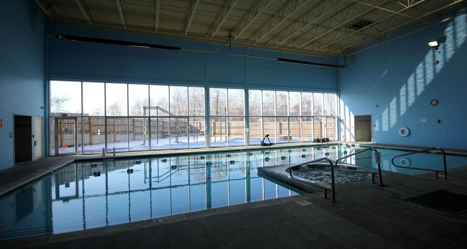 Best Gyms with Pools, Saunas & Hot Tubs